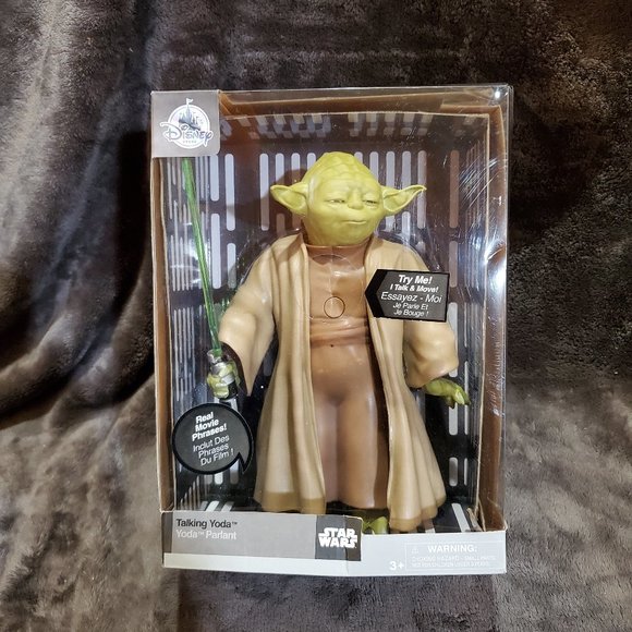 Disney | Toys | Star Wars Yoda Talking Moving 9 Figure With Lightsaber ...